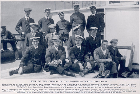 12 Navy captain nelson Stock Pictures, Editorial Images and Stock ...