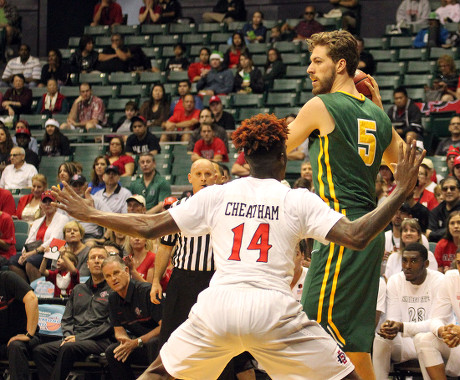 __COUNT__ NCAA Basketball: Diamond Head Classic - San Diego State vs ...