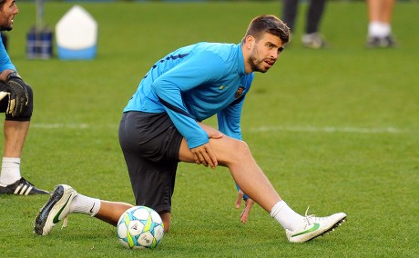 Fc Barcelonas Gerard Pique Conducts Stretching Editorial Stock Photo ...