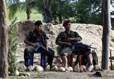 Soldiers Democratic Karen Buddhist Army Dkba Editorial Stock Photo ...