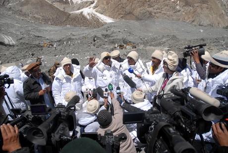 Pakistan Army Officials Brief Media Scene Editorial Stock Photo - Stock ...