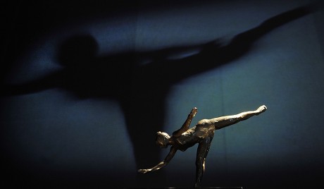 Shadow Edgar Degas Sculpture Grand Arabesque Editorial Stock Photo ...
