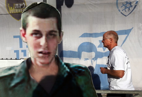 Noam Shalit R Father Abducted Israeli Editorial Stock Photo - Stock ...