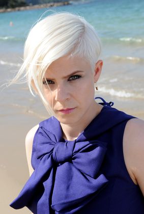 Robyn photoshoot on Balmoral Beach in Sydney, Australia - 02 Apr 2008 ...