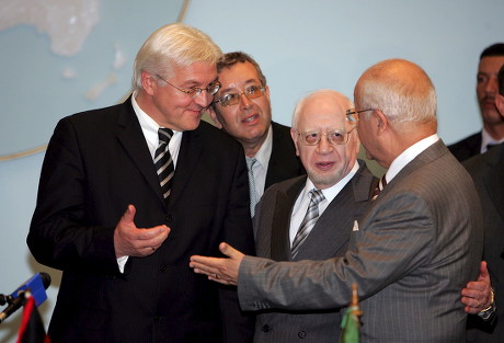 German Foreign Minister Frankwalter Steinmeier L Editorial Stock Photo ...