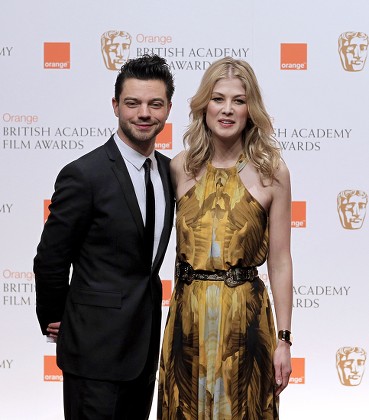 British Actors Presenters Dominic Cooper L Editorial Stock Photo ...