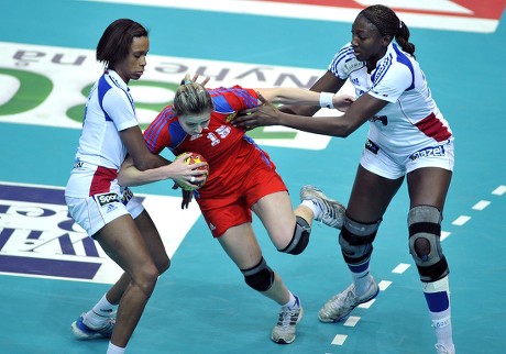 China Handball Women's Xix World Championship - Dec 2009 Stock Pictures ...