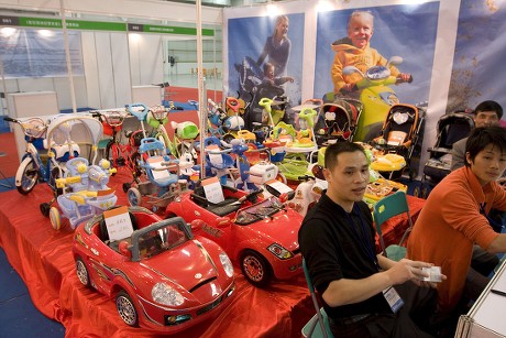 Exhibitors Show Soft Teletubbies Modelled On Editorial Stock Photo ...
