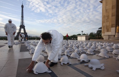 France Arts Peace Installation Wwii - May 2011 Stock Pictures ...