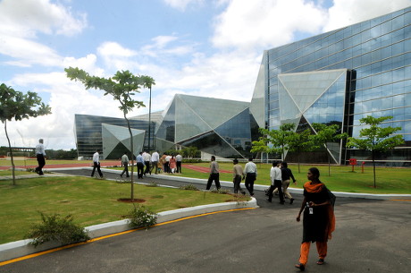 Young Infosysian Seen Infosys Campus During Editorial Stock Photo ...