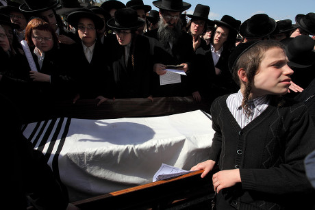 Ultraorthodox Jews Gather Around Boxes Ancient Editorial Stock Photo ...