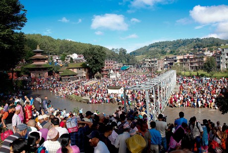 Hundreds Nepalese Attend Rituals Commemorate Their Editorial Stock ...