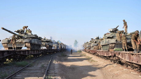 Pakistani Army Soldiers Load Tanks On Editorial Stock Photo - Stock ...