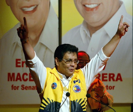 __COUNT__ Philippine Elections Presidential Campaign - Feb 2004 Stock ...