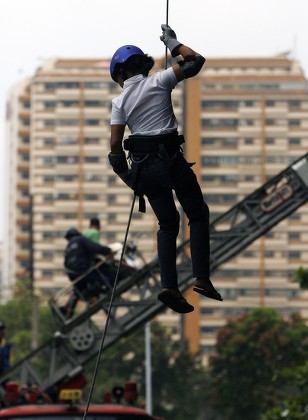 Filipino Firefighters Conduct High Angle Rescue Editorial Stock Photo ...