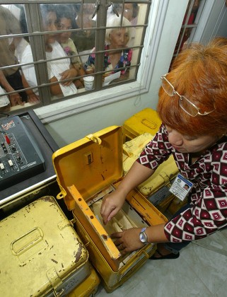 Filipino Election Officer Secures Ballot Box Editorial Stock Photo ...