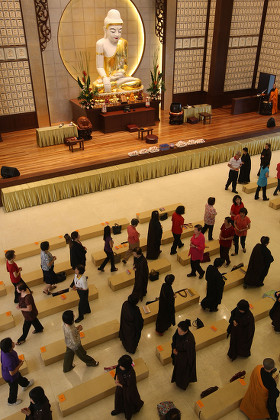 Buddhism Devotees Filipino Chinese Taiwanese Descent Editorial Stock ...