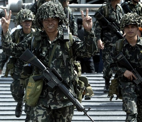 Philippines Military - Oct 2004 Stock Pictures, Editorial Images and ...
