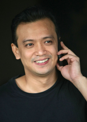 Philippine Senator Antonio Trillanes Iv Waves Editorial Stock Photo ...