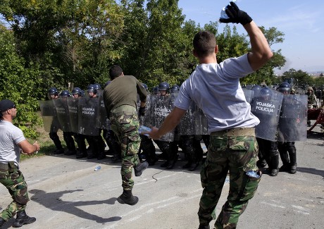 Nato Soldiers Serving Peacekeeping Mission Kosovo Editorial Stock Photo ...