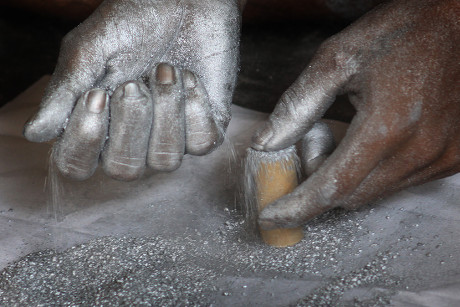 Sri Lankan Worker Manually Fills Fireworks Editorial Stock Photo ...