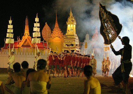 Thai Performers Dressed Ancient Warrior Costumes Editorial Stock Photo ...