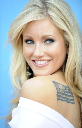 Us Singer Whitney Duncan Arrives 45th Editorial Stock Photo - Stock ...