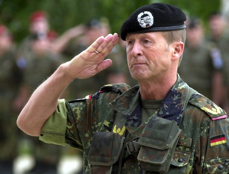 Prizren Kosovo Yugoslavia New Commander Kfor Editorial Stock Photo ...