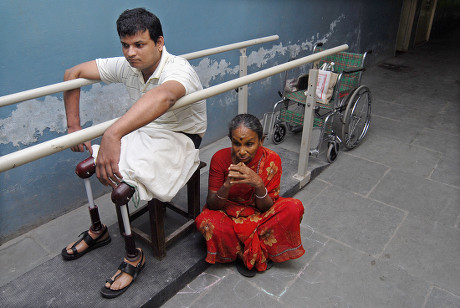 Disabled Man Who Lost Both Legs Editorial Stock Photo - Stock Image ...