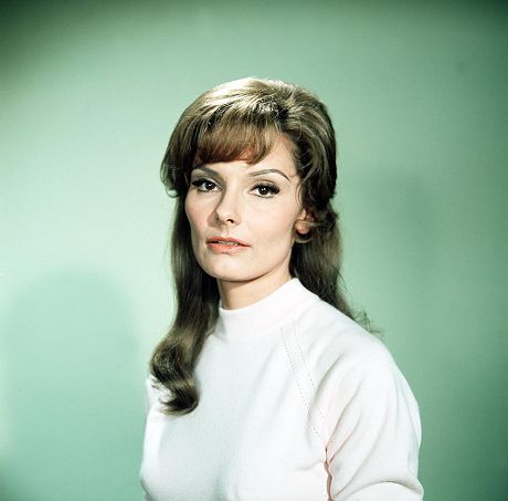 90 Suzanne lloyd Stock Pictures, Editorial Images and Stock Photos ...