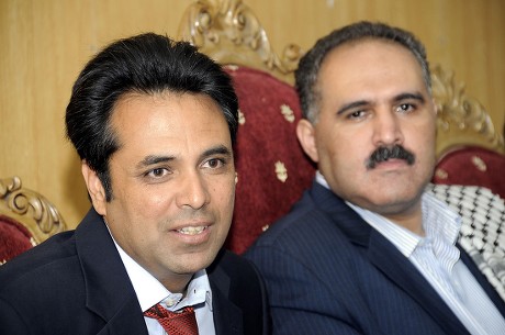 Pakistani Journalist Talat Hussain L Palestenian Editorial Stock Photo ...