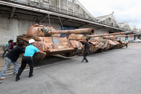 Thai Workers Unload Some T692 Chinesemade Editorial Stock Photo - Stock ...