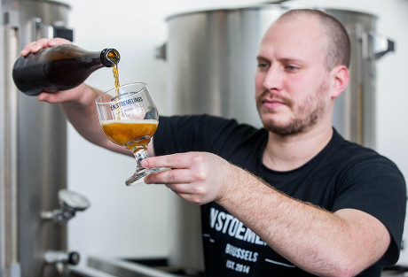 Brewer Serves Finished Beer After Brewing Editorial Stock Photo - Stock ...