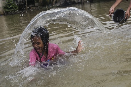Child Plays Floodwater Rantau Panjang District Editorial Stock Photo ...