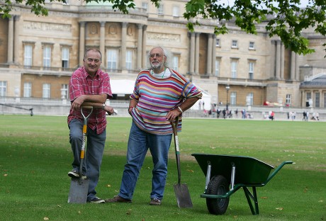 Presenters Channel 4s Time Team Tony Editorial Stock Photo - Stock ...