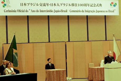 Japanese Emperor Akihito L Delivers Speech Editorial Stock Photo ...