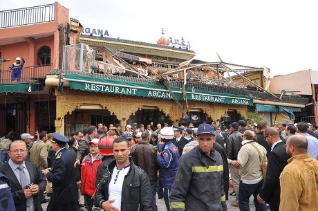 Rescue Teams Crowds People Gather Scene Editorial Stock Photo - Stock ...