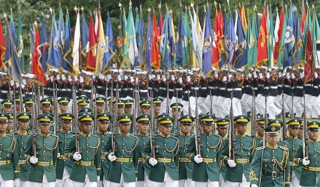 Filipino Soldiers Parade During Change Command Editorial Stock Photo ...