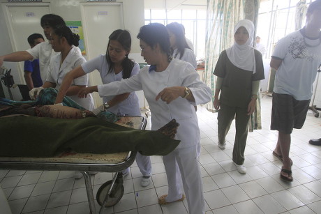 Filipino Blast Victim Receives Medical Treatment Editorial Stock Photo ...