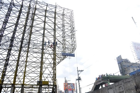 Filipino Workers Discard Billboard Situated Laperal Editorial Stock ...