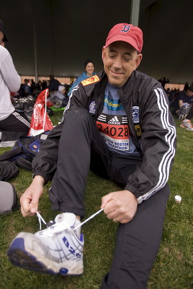 250 Marathon walker Stock Pictures, Editorial Images and Stock Photos ...
