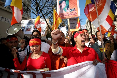 Protesters Wearing Red Headbands Support Buddhist Editorial Stock Photo ...