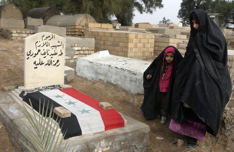 Iraqi Women Visit Grave Relative Who Editorial Stock Photo - Stock ...