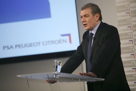 Peugeotcitroen Ceo Christian Streiff Speaks During Editorial Stock ...
