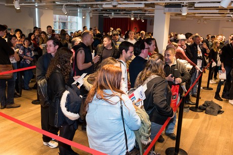 Tom Daley 'Tom's Daily Plan' book signing, London, UK - 07 Jan 2017 ...