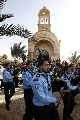2 Greek scouts team Stock Pictures, Editorial Images and Stock Photos ...