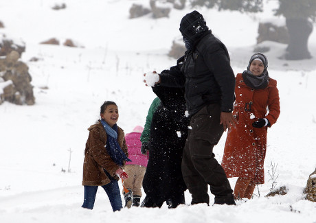 Jordanian Citizens Play Snow Amman Jordan Editorial Stock Photo - Stock ...