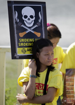 Filipino Advocate Holds Placcard During Antismoking Editorial Stock ...
