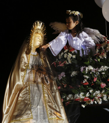 Filipino Child Portraying Angel Removes Black Editorial Stock Photo ...