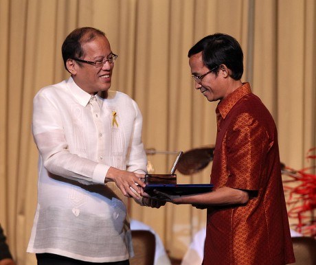 Ramon Magsaysay Awardee Cambodian Yang Saing Editorial Stock Photo ...